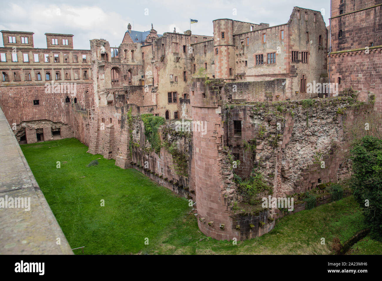 Beautiful ruins heidelberg castle hi-res stock photography and images ...