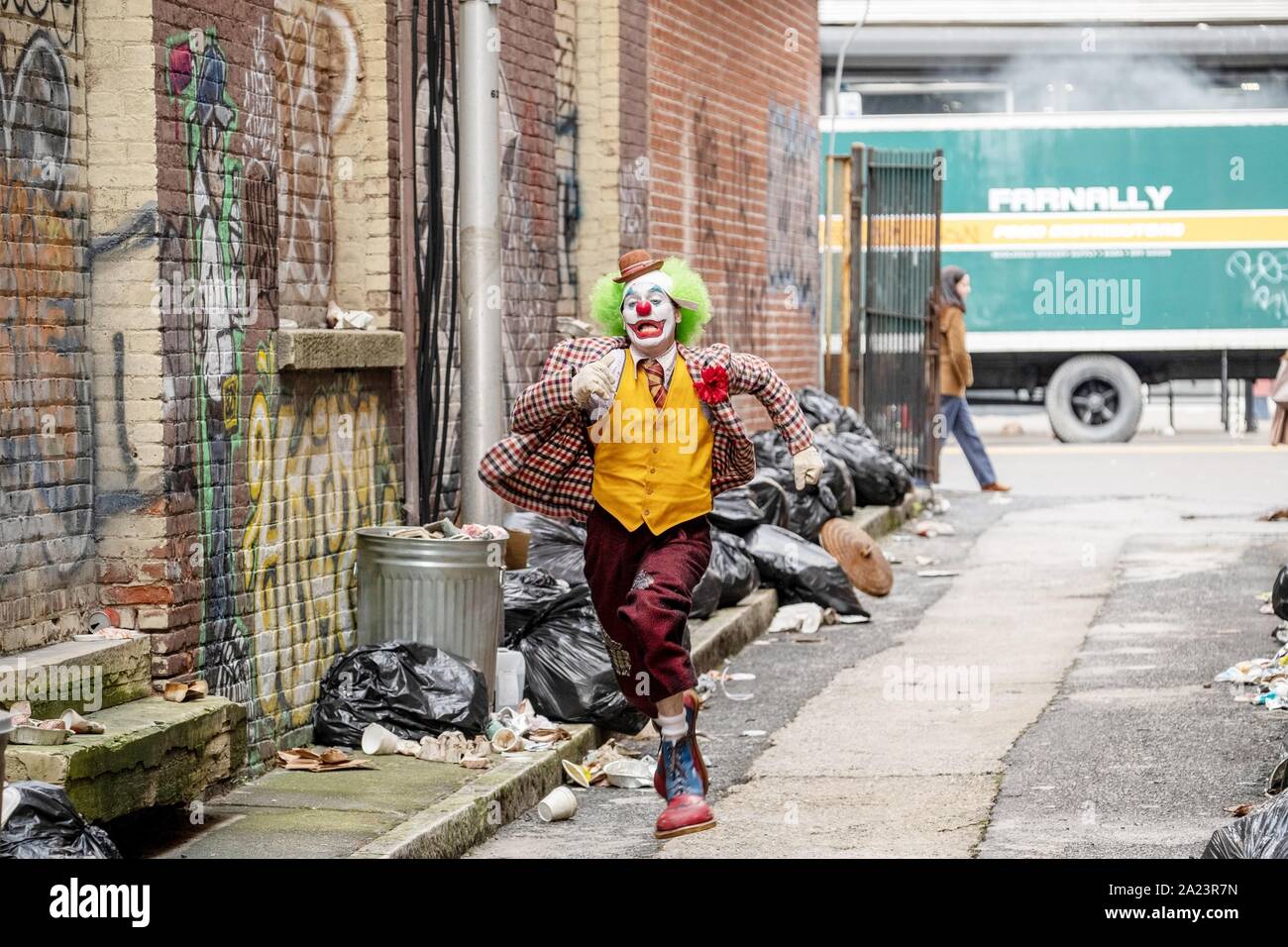 JOKER, Joaquin Phoenix as Arthur Fleck / Joker, 2019. ph: Niko ...