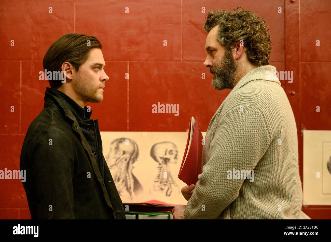 PRODIGAL SON, from left: Tom Payne, Michael Sheen in 'Pilot", (Season 1 ...
