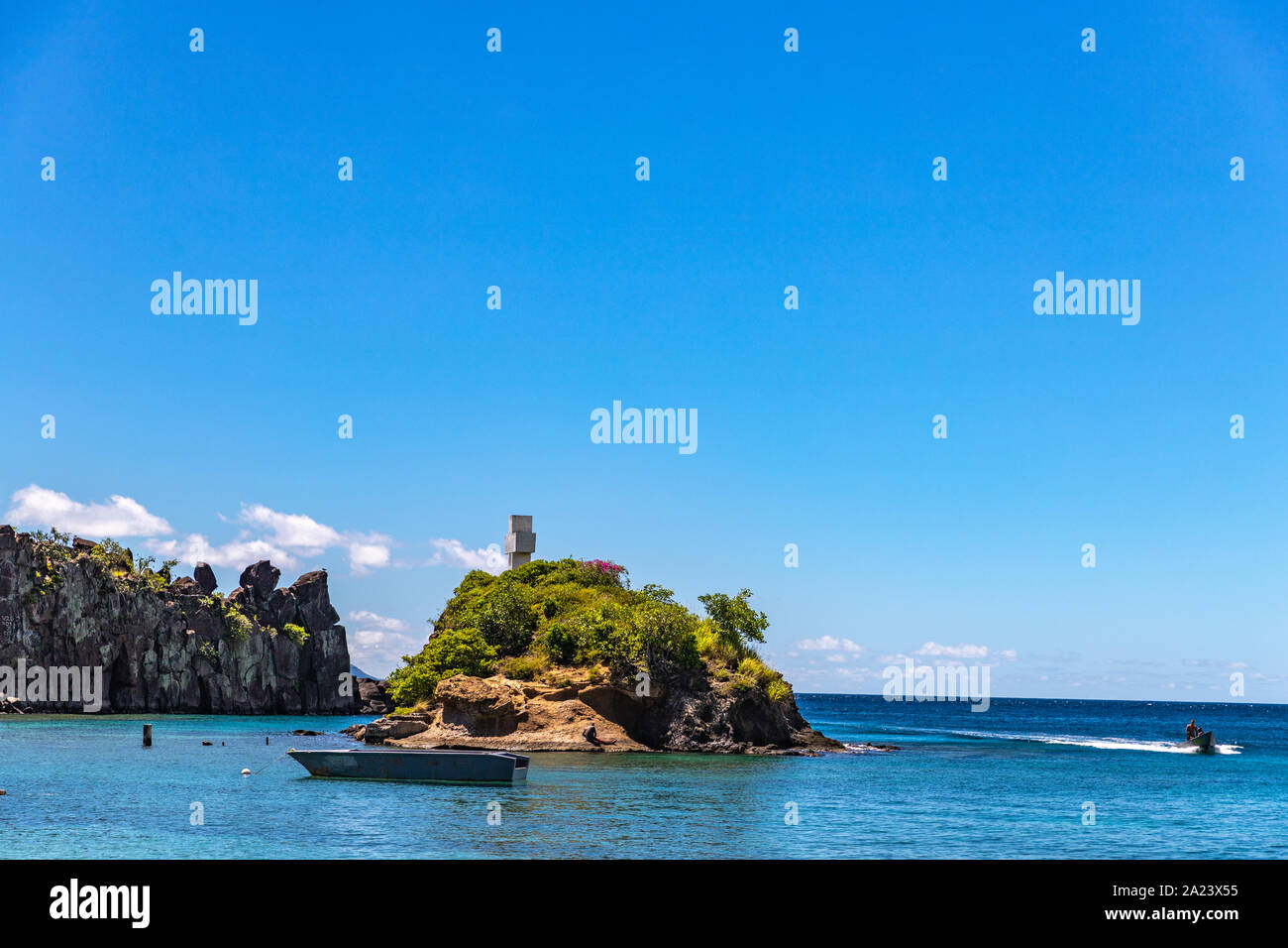 Saint Vincent and the Grenadines, Dove and Dike Islands view in Indian ...