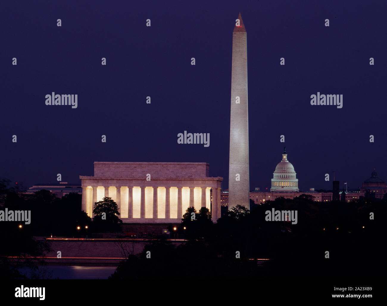 Our treasured monuments at night, Washington D.C Stock Photo - Alamy