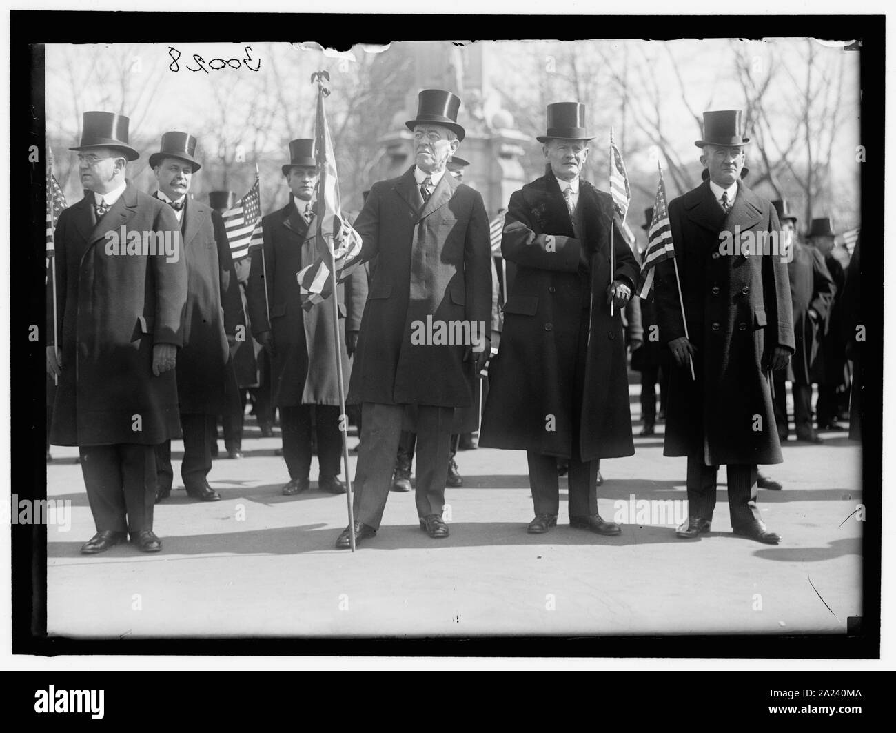 Homecoming parades hi-res stock photography and images - Alamy