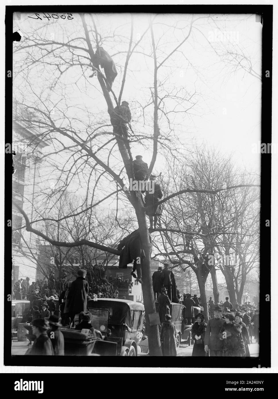 Welcome home parades hi-res stock photography and images - Alamy