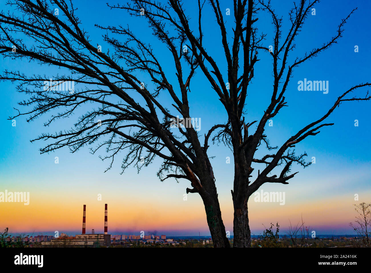 Chimneys power plant hi-res stock photography and images - Alamy