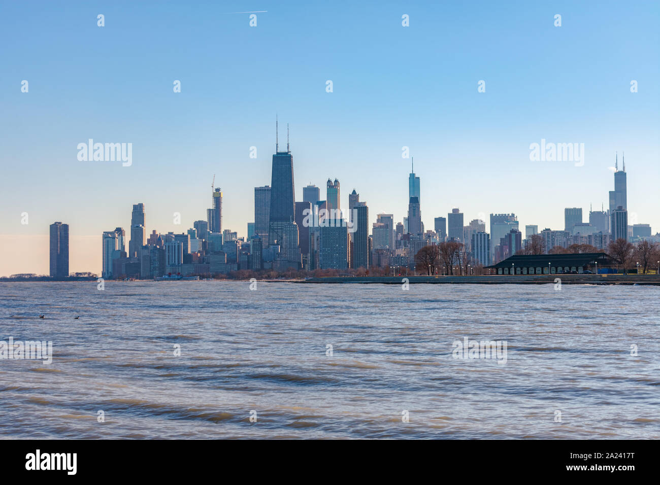 Chicago Skyline viewed from the Lakeview neighborhood Stock Photo - Alamy