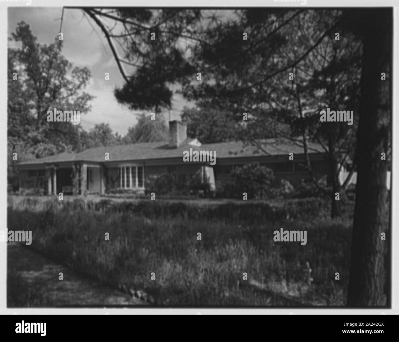 Roslyn house Black and White Stock Photos & Images - Alamy