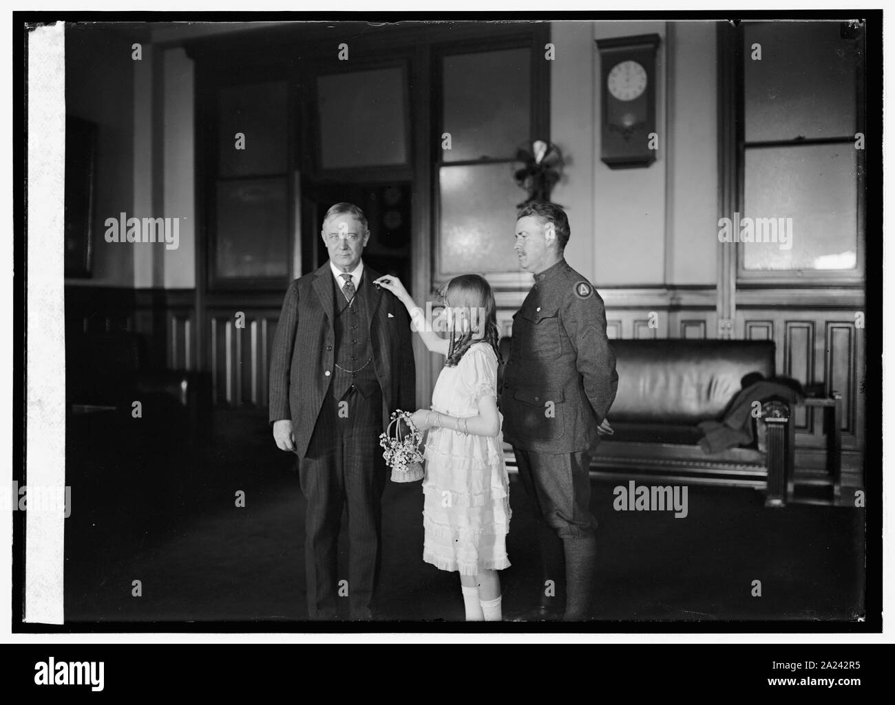P.M.G. Harry New, Dorothy G. Fowler and John E. Fowler, 11/6/24 Stock ...