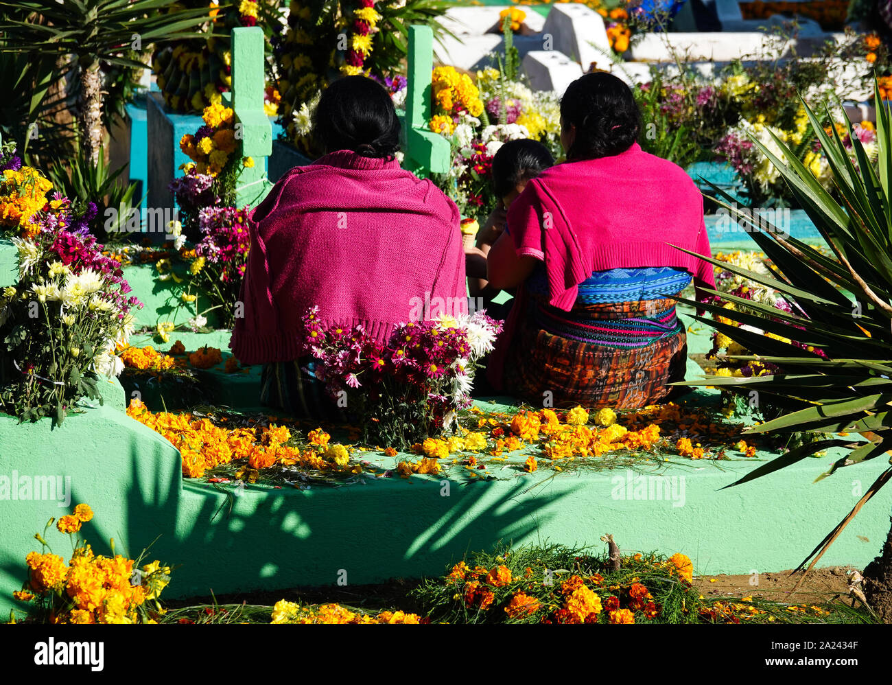 Guatemala cemetery hi-res stock photography and images - Alamy