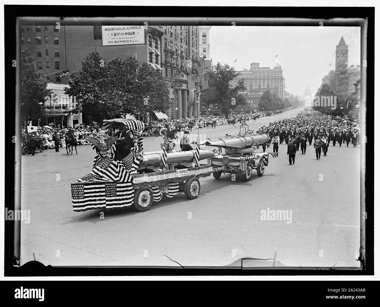 Preparedness parade Black and White Stock Photos & Images - Alamy