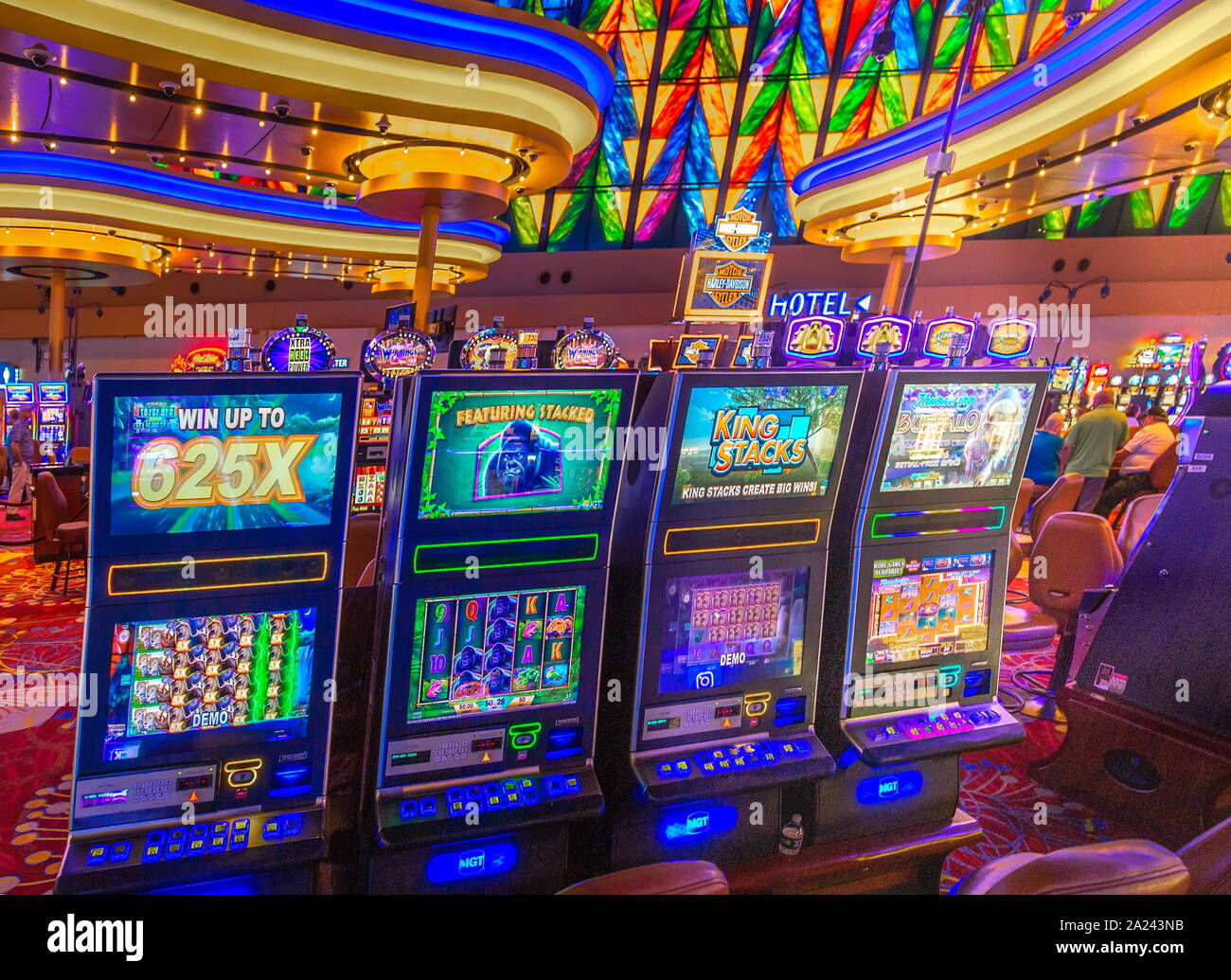 Buffalo slot machines hi-res stock photography and images - Alamy