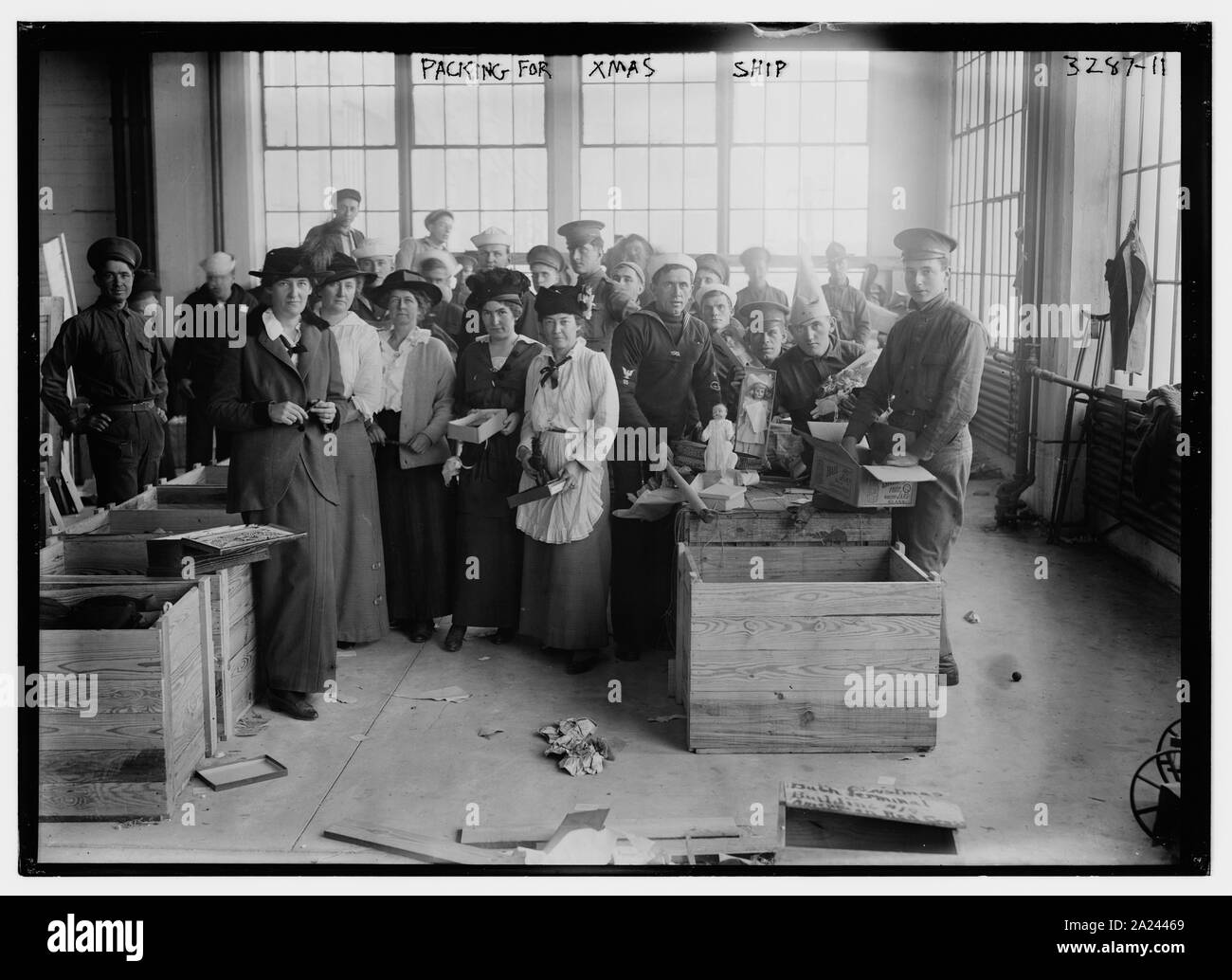 Packing supplies Black and White Stock Photos & Images - Alamy