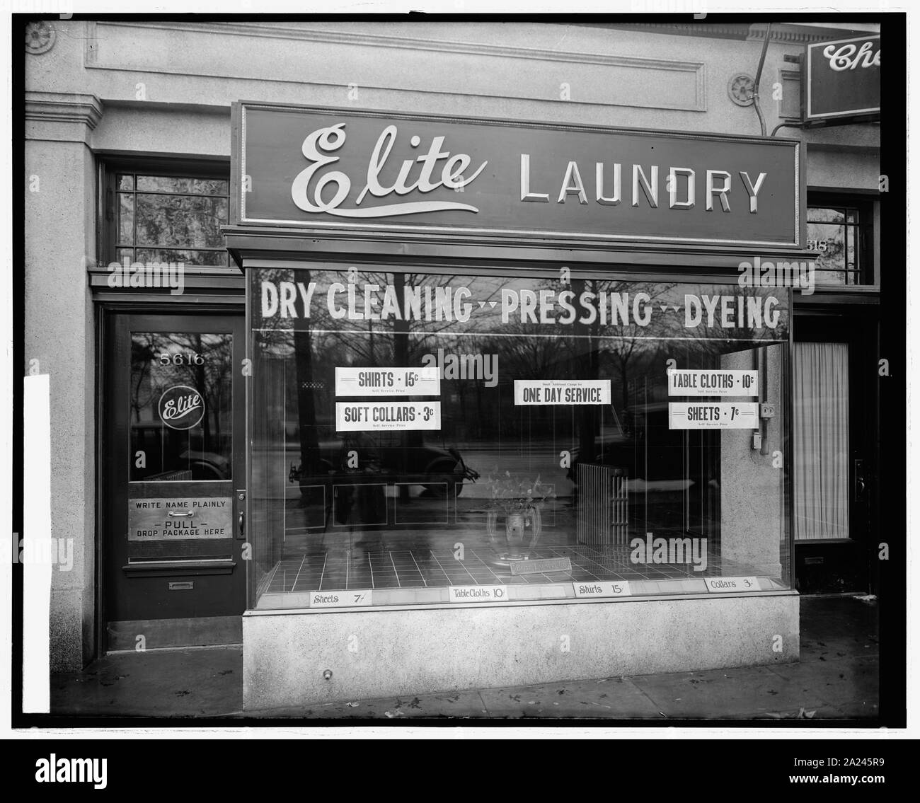 Palace of press Cut Out Stock Images & Pictures - Alamy