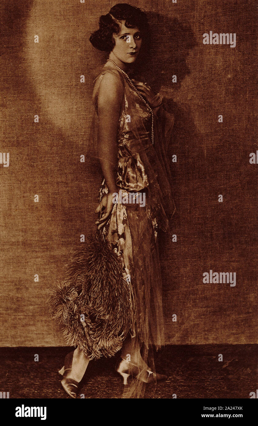 Edith pretty hi-res stock photography and images - Alamy