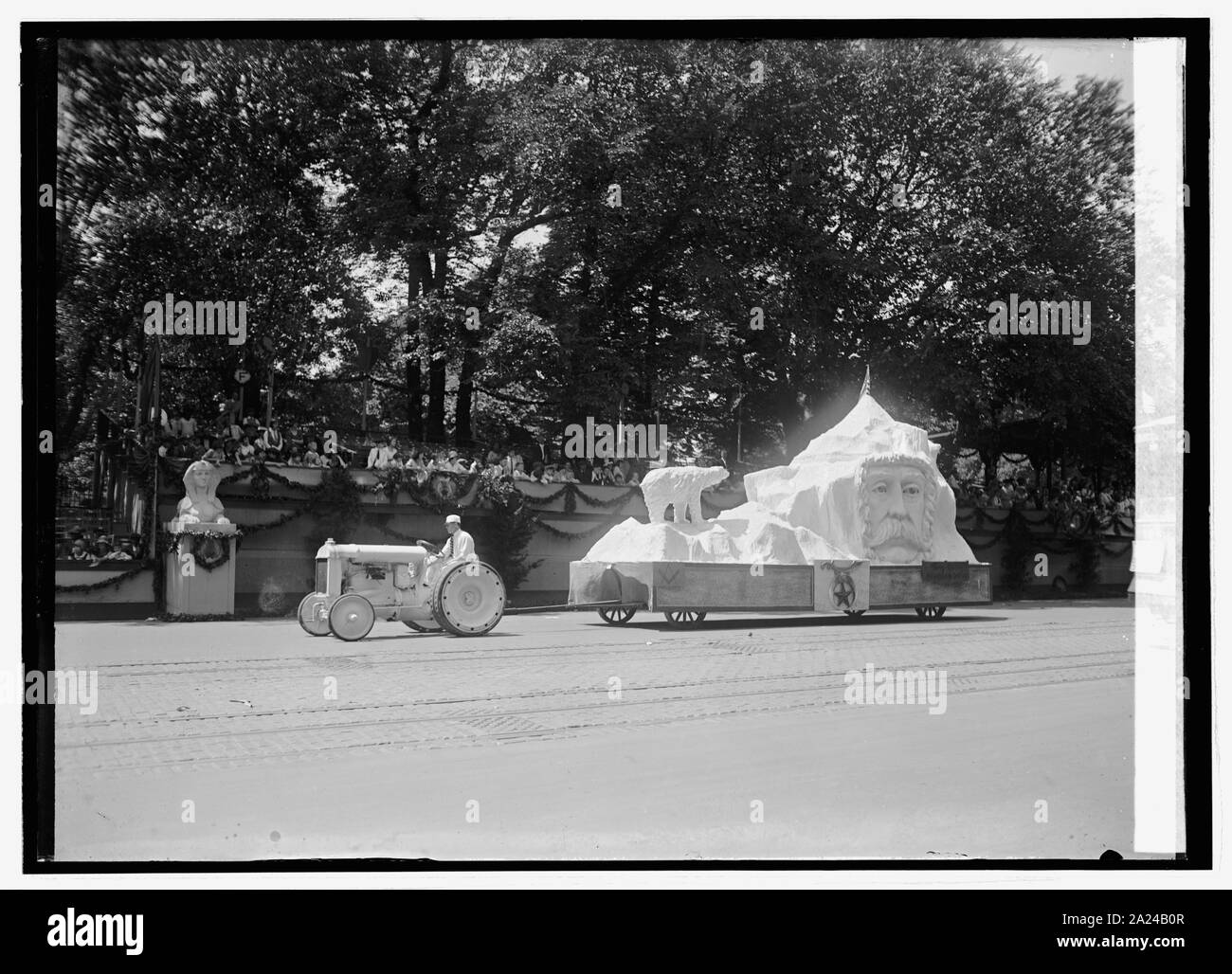 Parade celebration Cut Out Stock Images & Pictures - Alamy