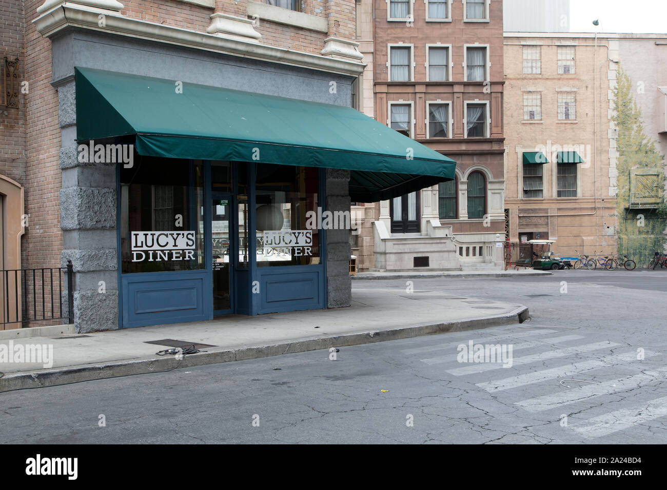 Studio backlot at paramount hi-res stock photography and images - Alamy