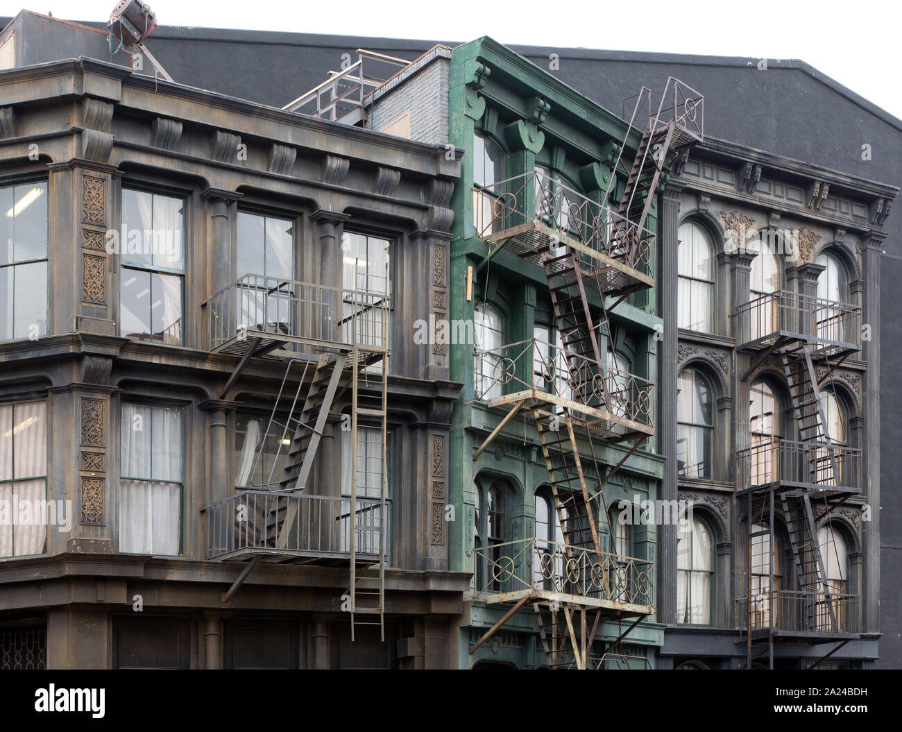 Studio backlot at paramount hi-res stock photography and images - Alamy