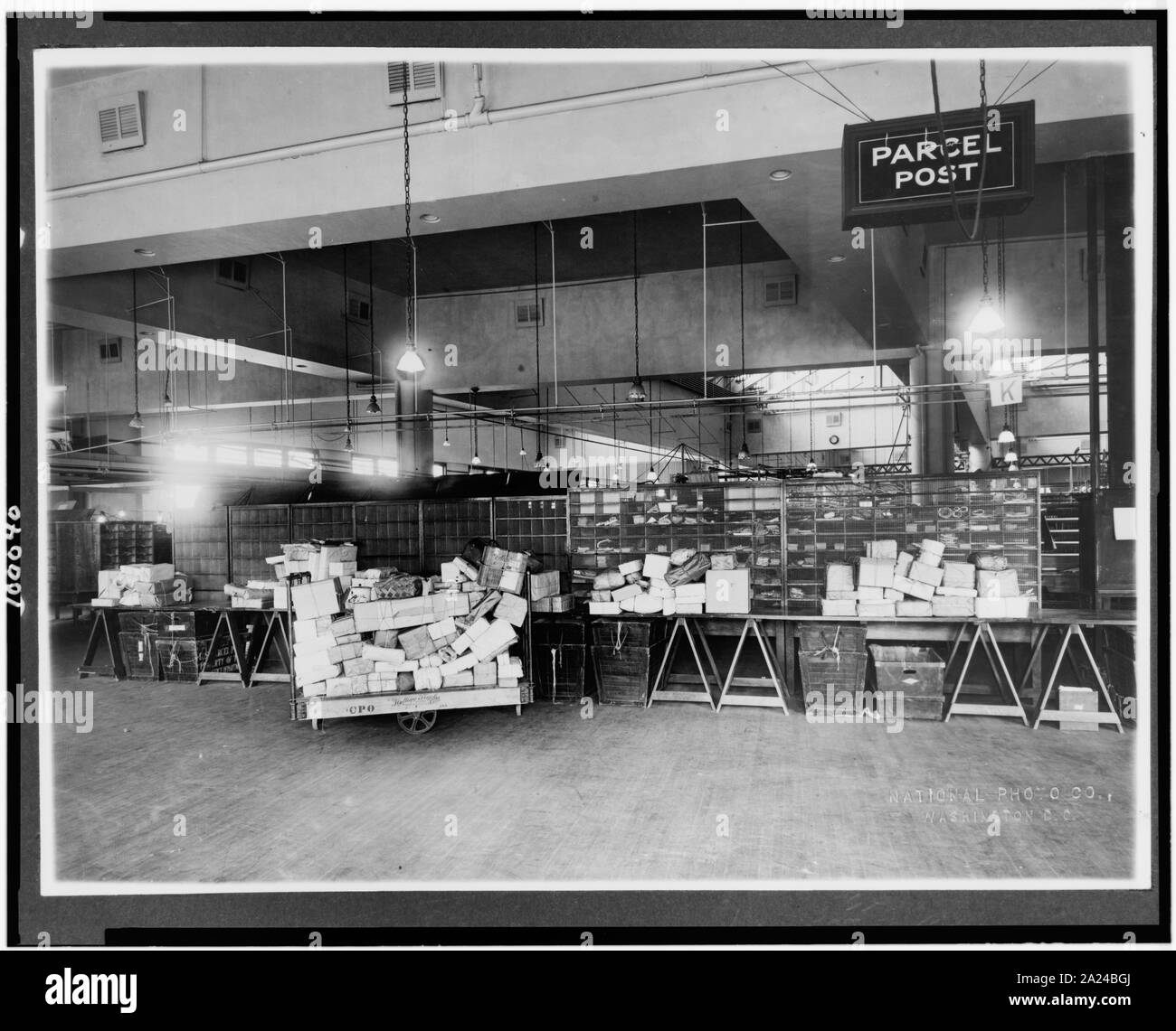 U s mail trucks hi-res stock photography and images - Alamy