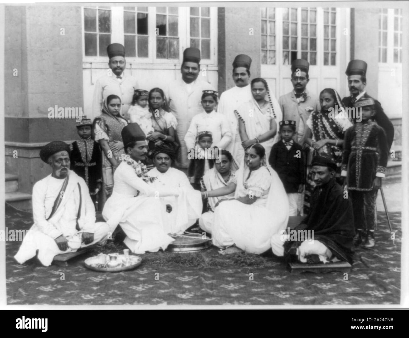 Parsee Black and White Stock Photos & Images - Alamy