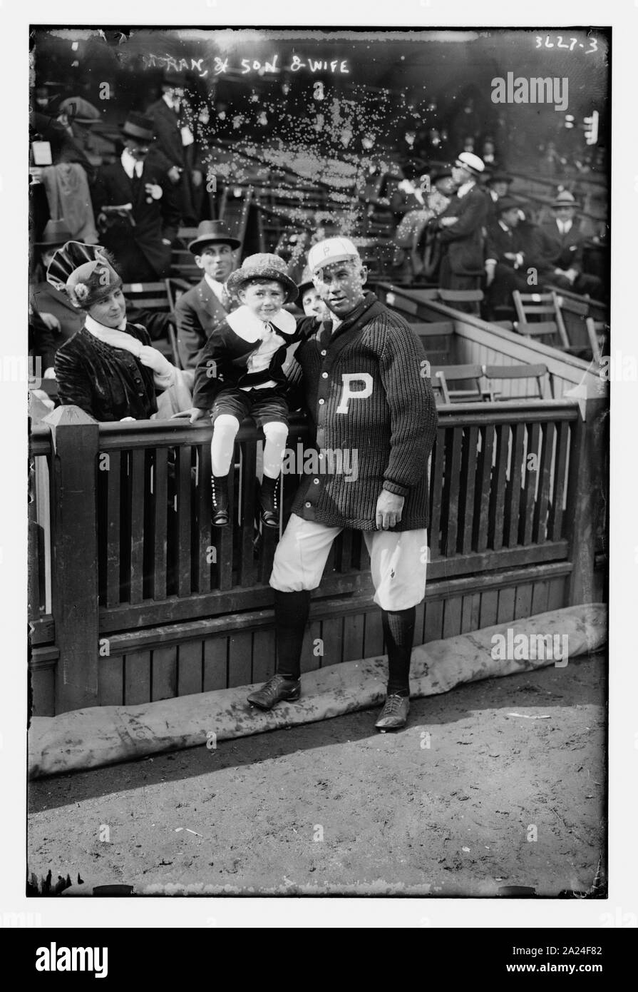 Pat Moran, manager, Philadelphia NL & son, Pat Moran Jr. & Mrs. Pat ...