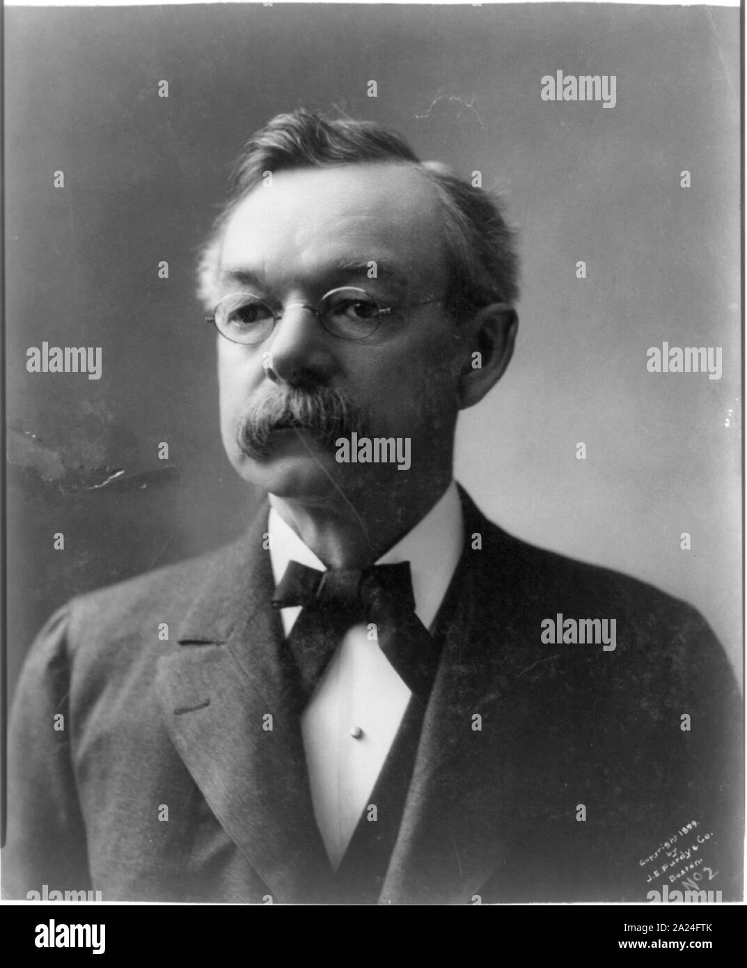 Patrick collins hi-res stock photography and images - Alamy