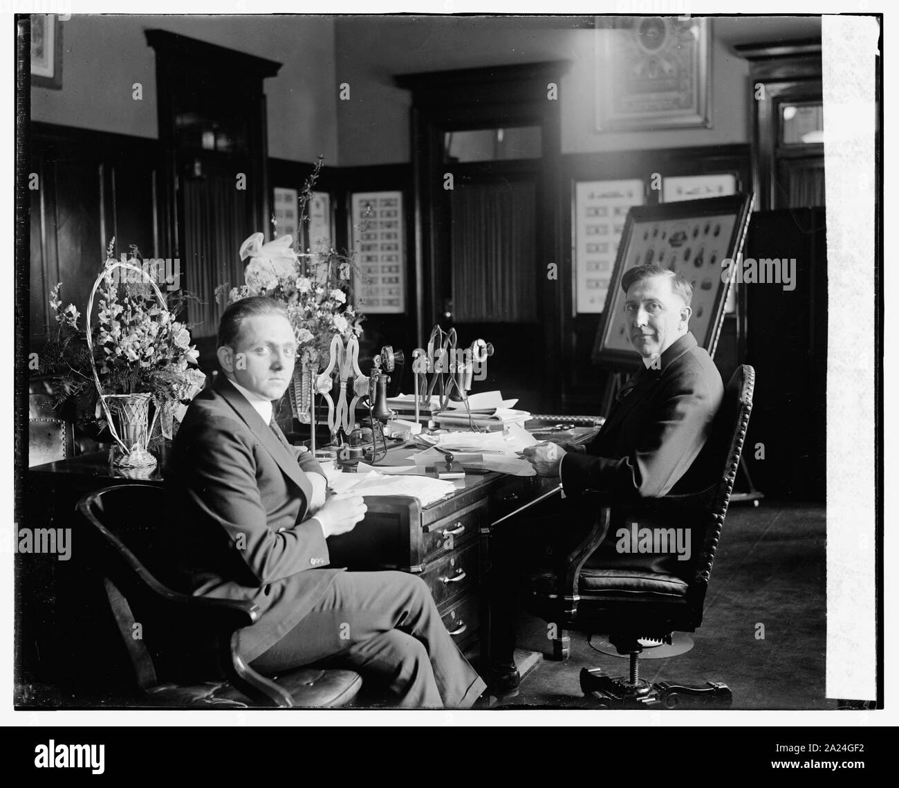 Twyman hi-res stock photography and images - Alamy