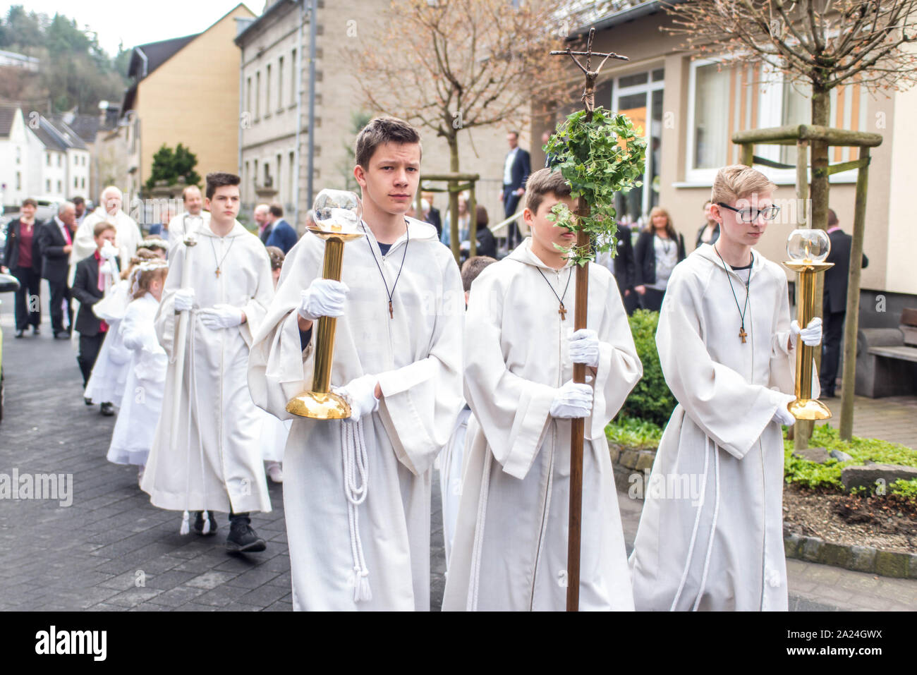 First holy communion procession hi-res stock photography and images - Alamy