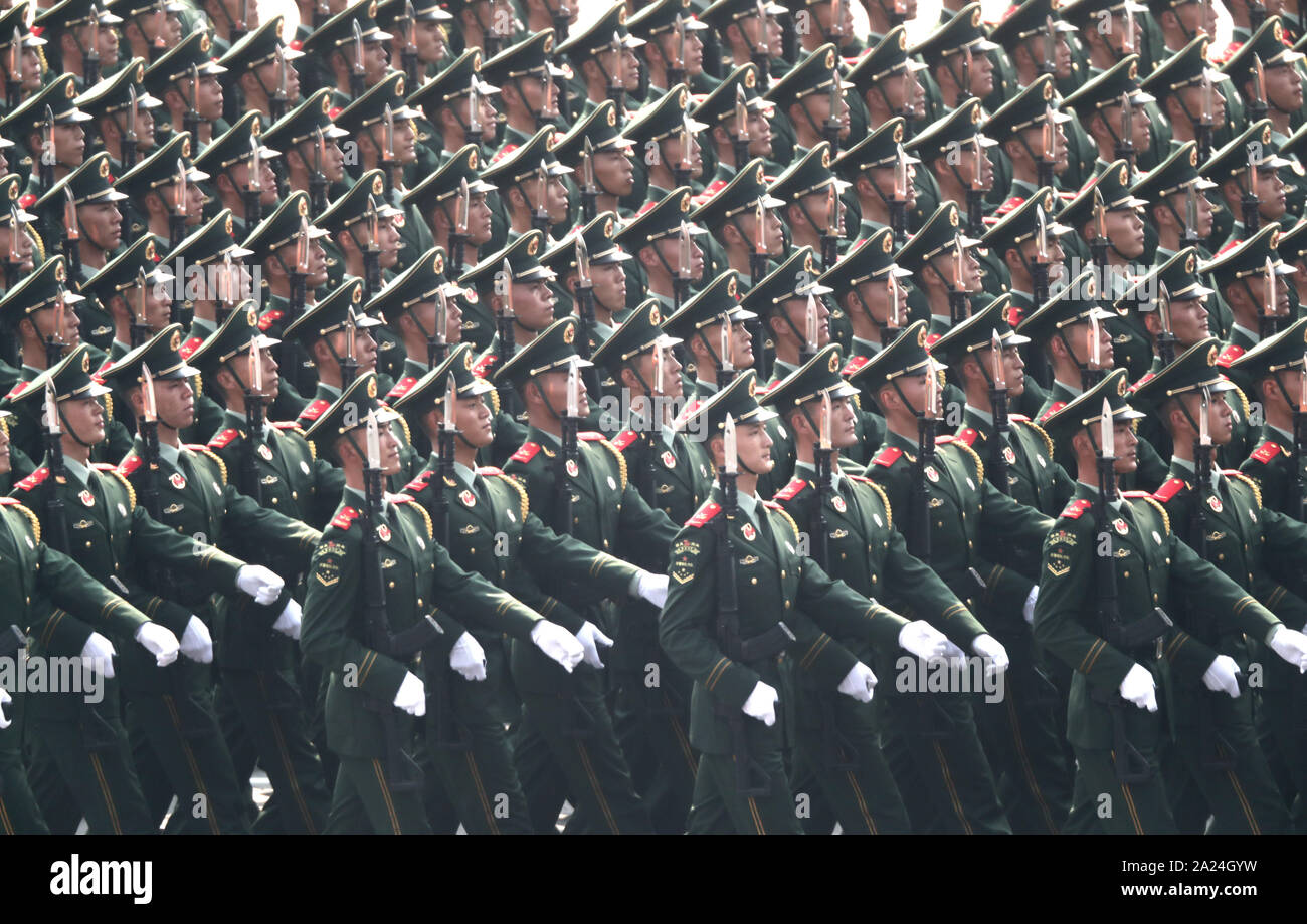 Chinese military parade march hi-res stock photography and images - Alamy