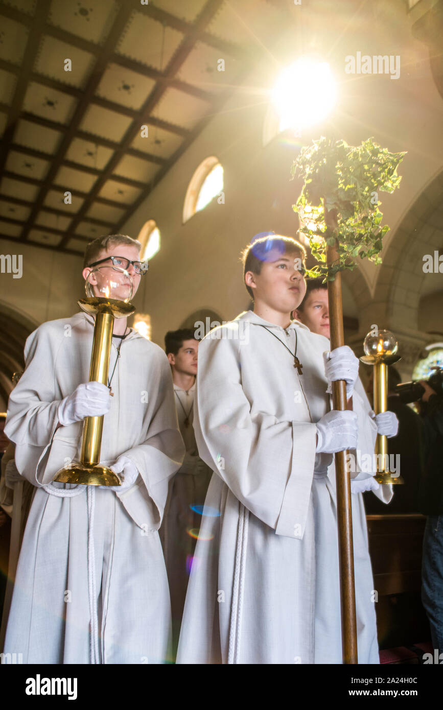 First holy communion procession hi-res stock photography and images - Alamy