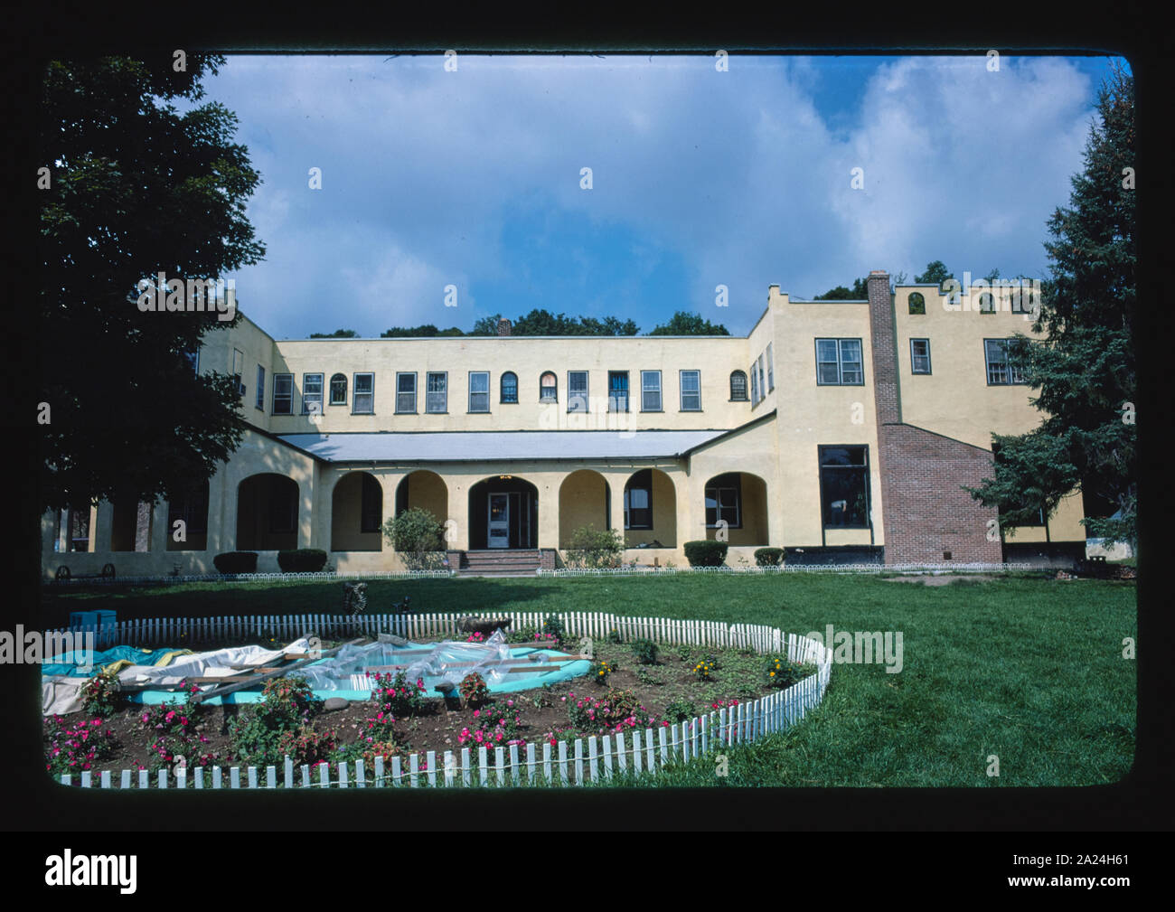 Daytop village hi-res stock photography and images - Alamy