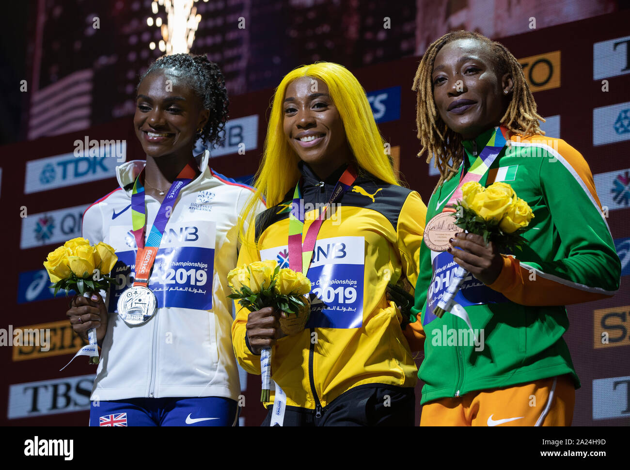 Doha, Qatar. 30th Sep, 2019. Shelly-Ann Fraser-Pryce (C) of Jamaica, Dina Asher-Smith (L) of ...