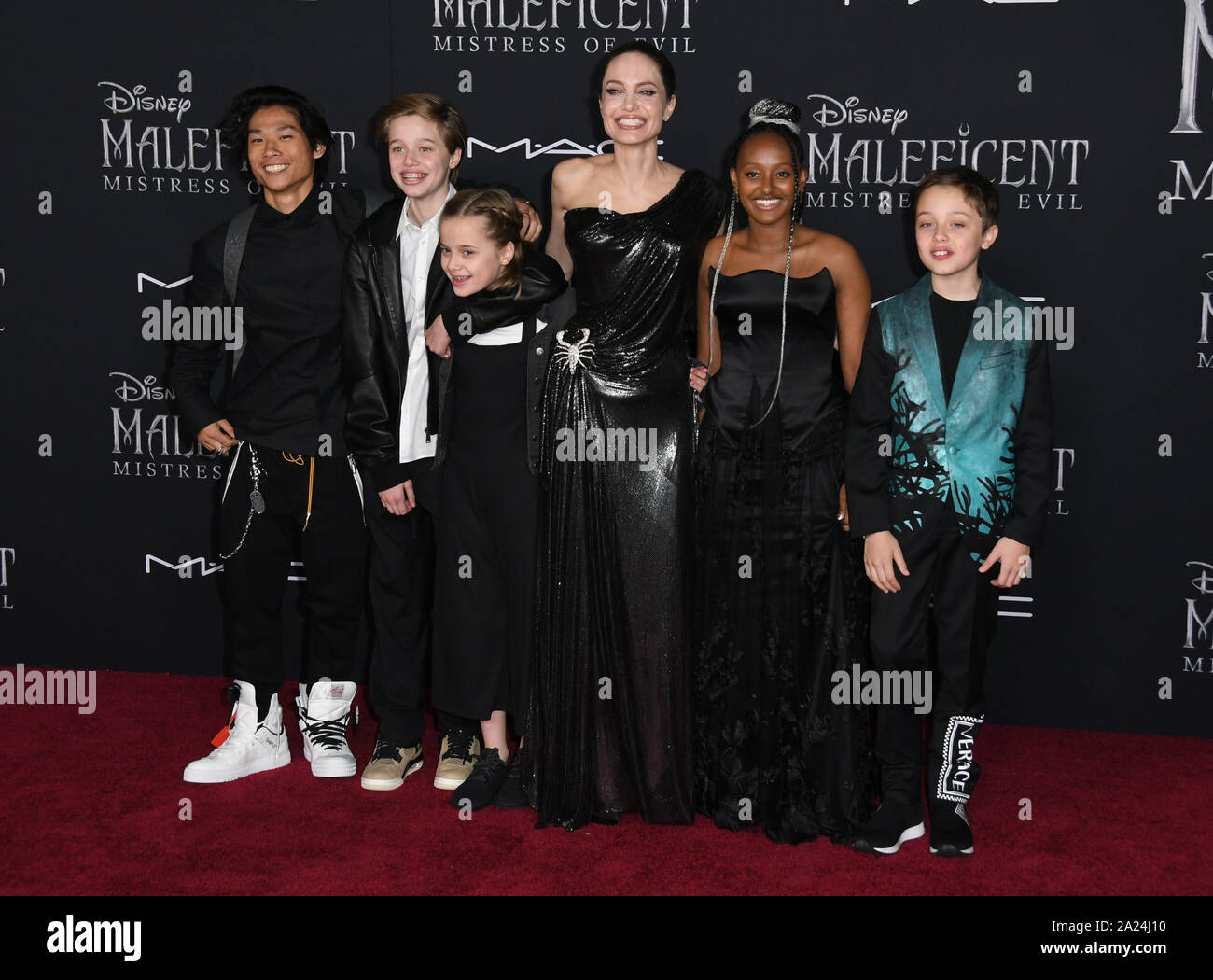 Maddox jolie pitt and knox jolie pitt hi-res stock photography and ...