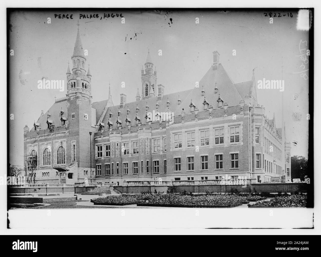 Peace institutions Black and White Stock Photos & Images - Alamy