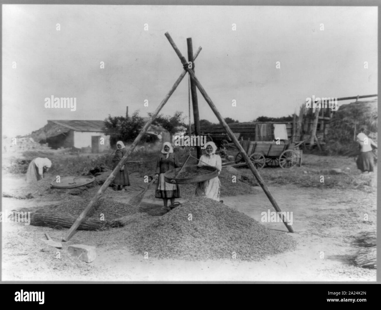Peasants at work, Russia Stock Photo - Alamy