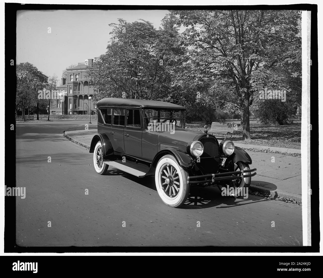 Peerless car hi-res stock photography and images - Alamy