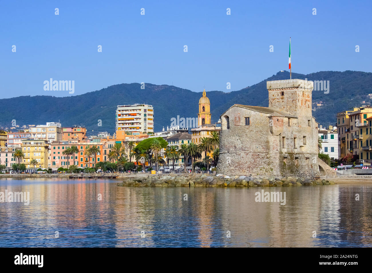 italian castles on sea italian flag - castle of Rapallo , Liguria Genoa ...