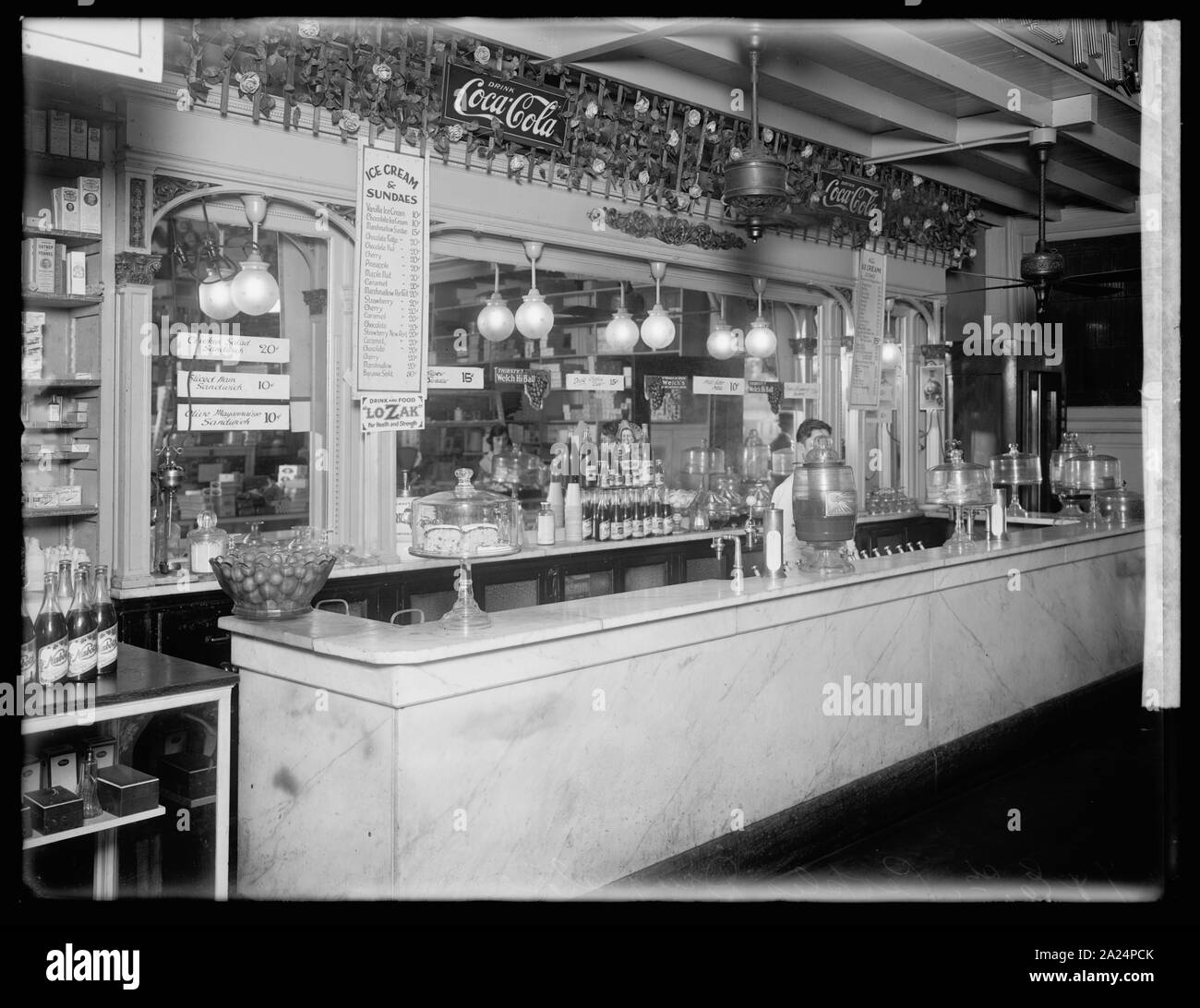 Peoples Drug Store, interior, 7th & E, N.W., Washington, D.C Stock ...