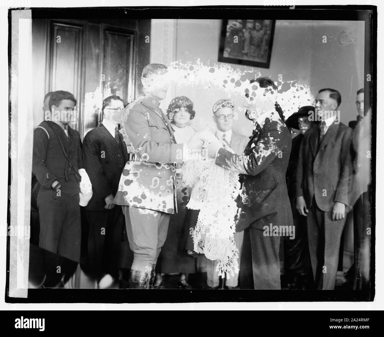 Blind soldiers hi-res stock photography and images - Alamy