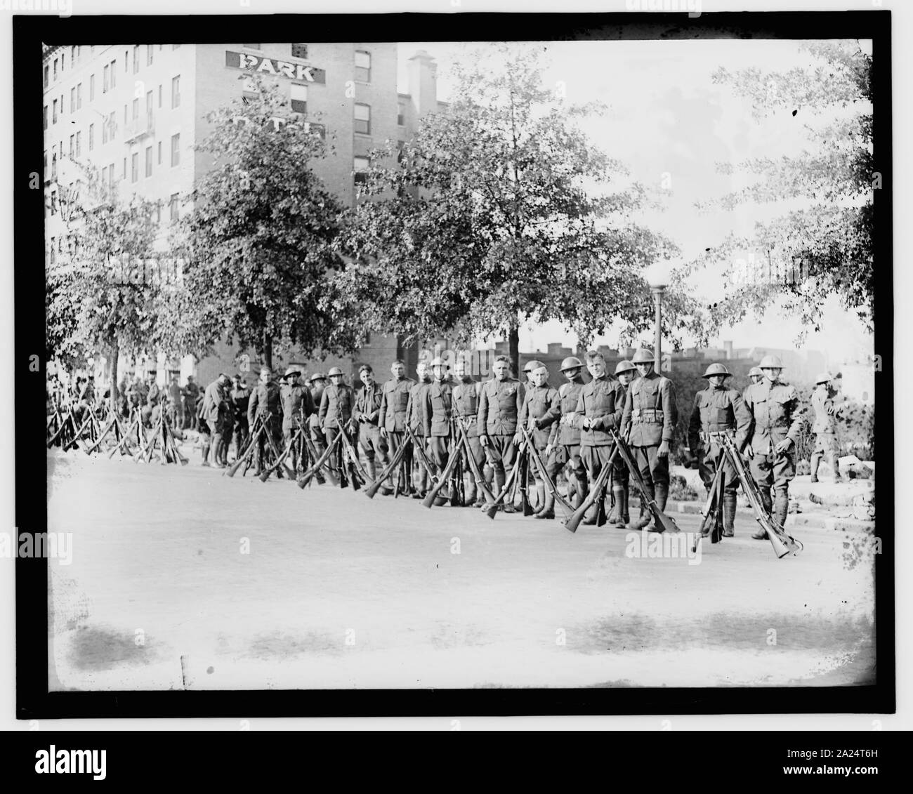 Pershing parade, Sept. 17, 1919 Stock Photo - Alamy
