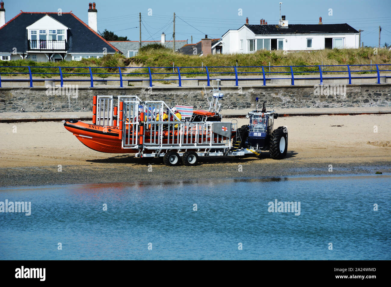Launching rnli class inshore lifeboat hi-res stock photography and ...