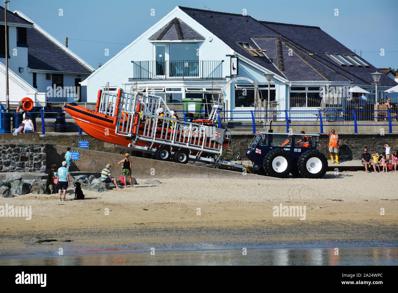 Trearddur bay Atlantic 85 and D class lifeboats launch on training ...