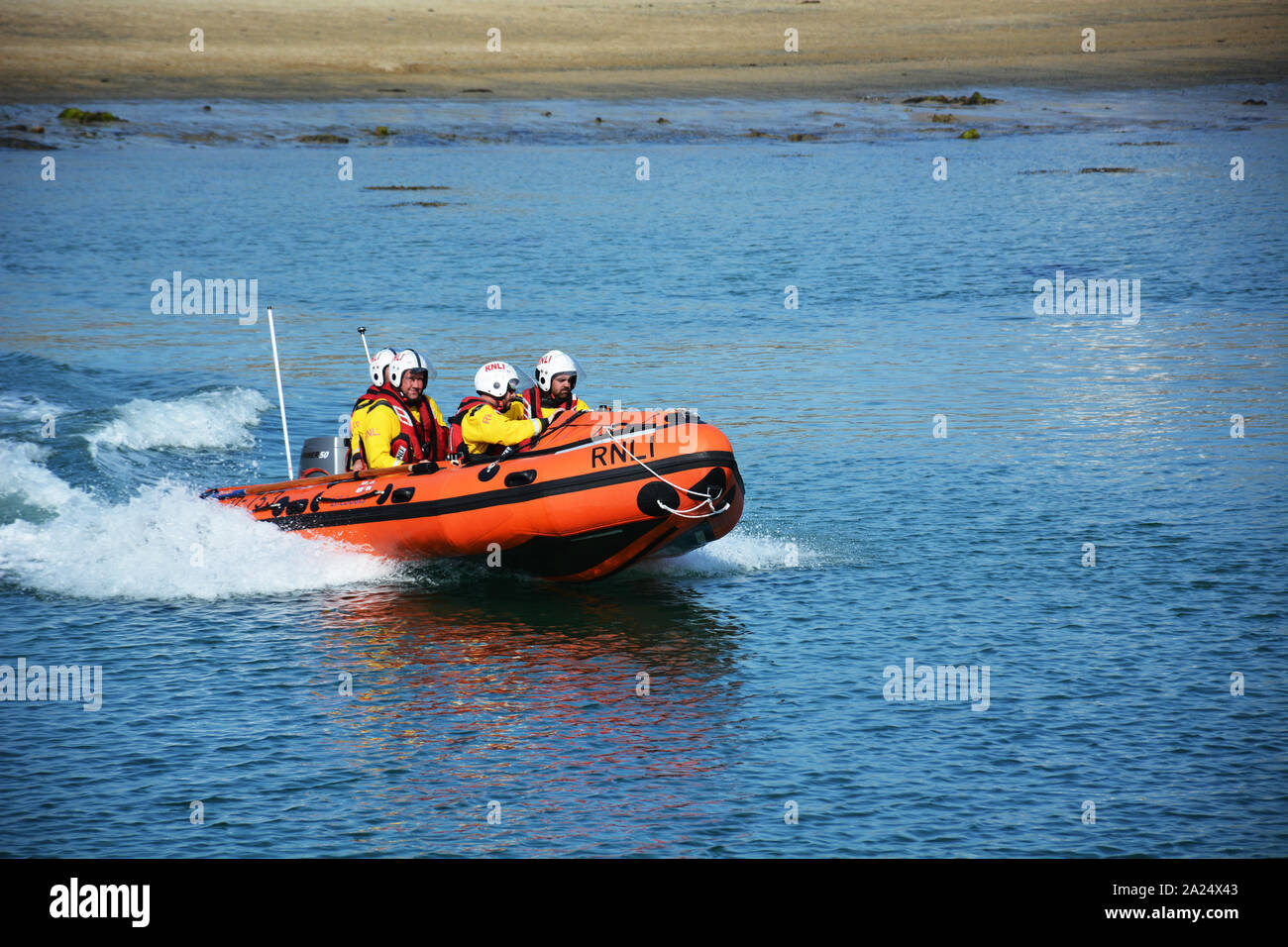 D class inshore lifeboats hi-res stock photography and images - Alamy