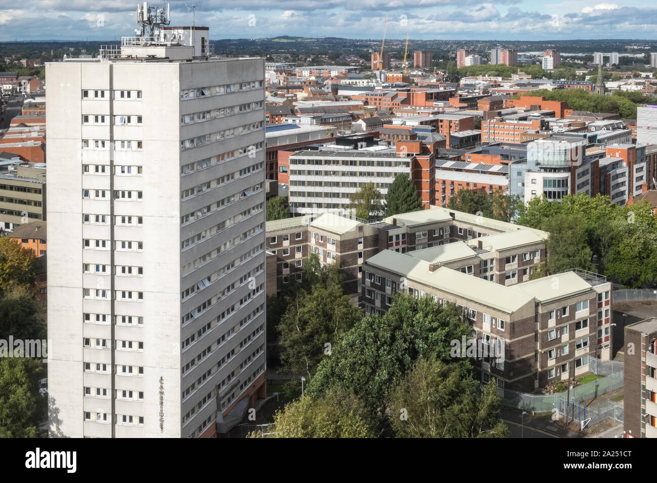 Birmingham tower blocks hi-res stock photography and images - Alamy