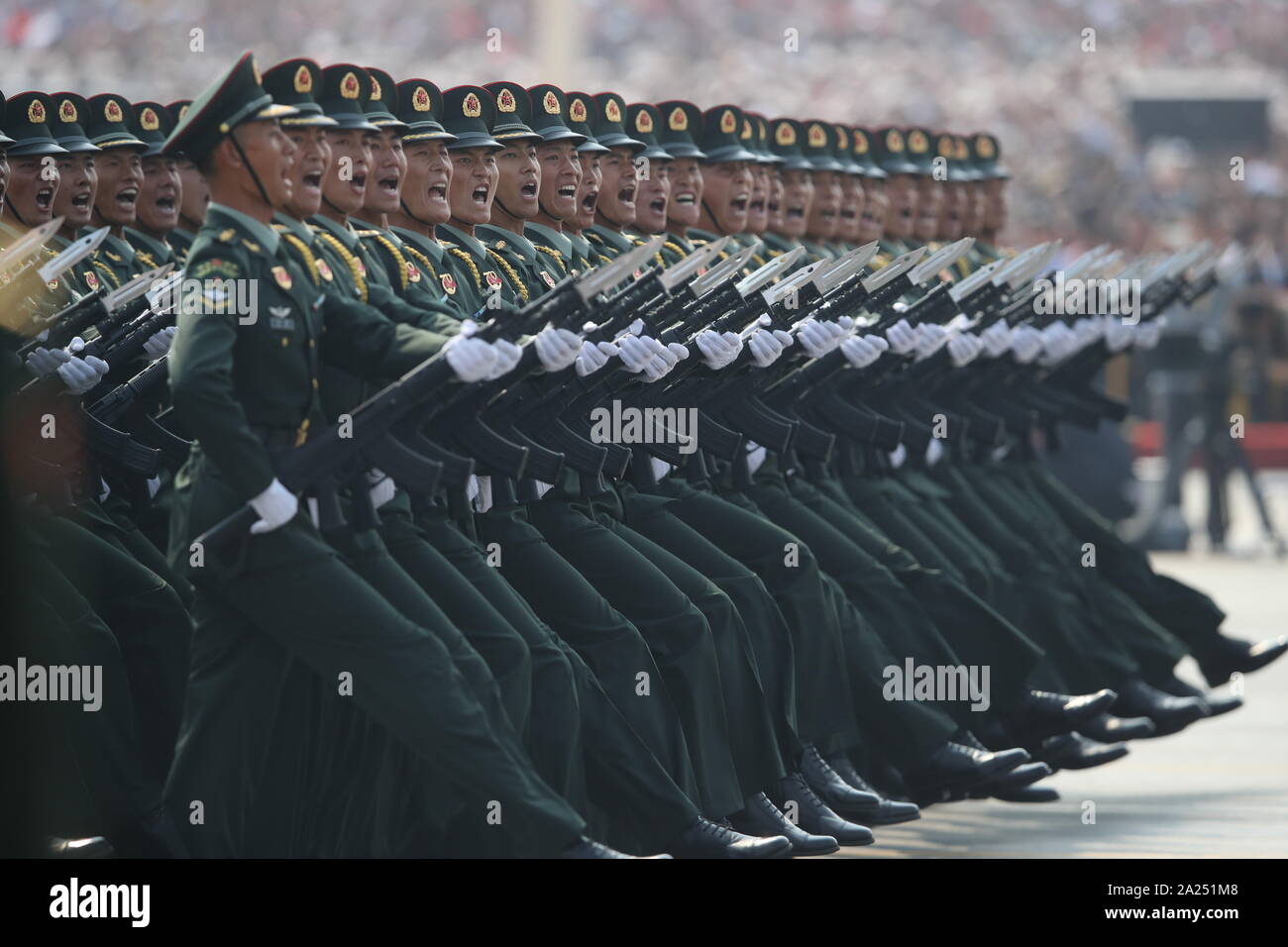 Square army formation hi-res stock photography and images - Alamy