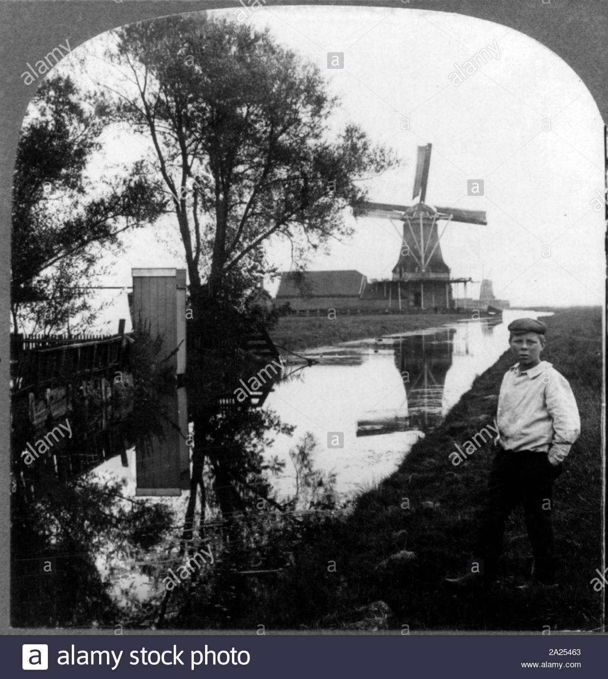 Photograph dutchman windmill hi-res stock photography and images - Alamy