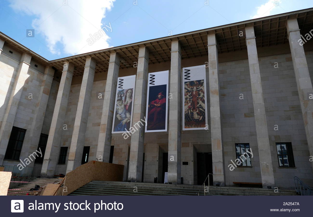 The National Museum in Warsaw (Muzeum Narodowe w Warszawie Stock Photo ...