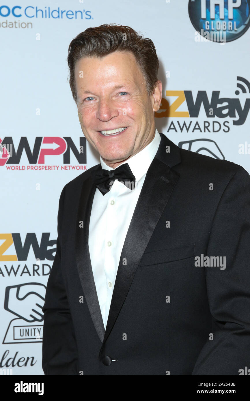 EZWay Wall of Fame Awards Golden Gala at the Center Club Orange County ...