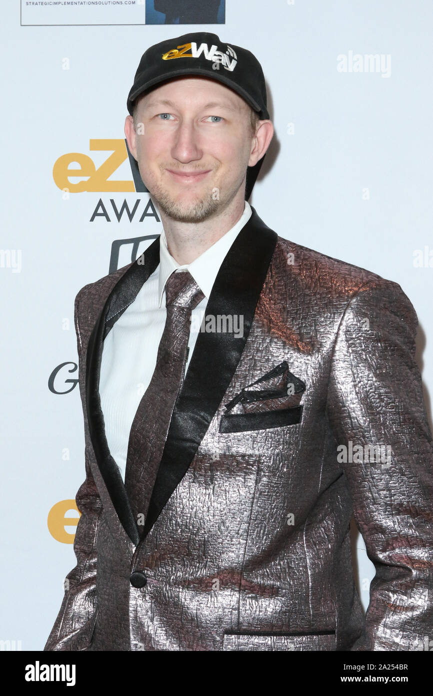 EZWay Wall of Fame Awards Golden Gala at the Center Club Orange County ...