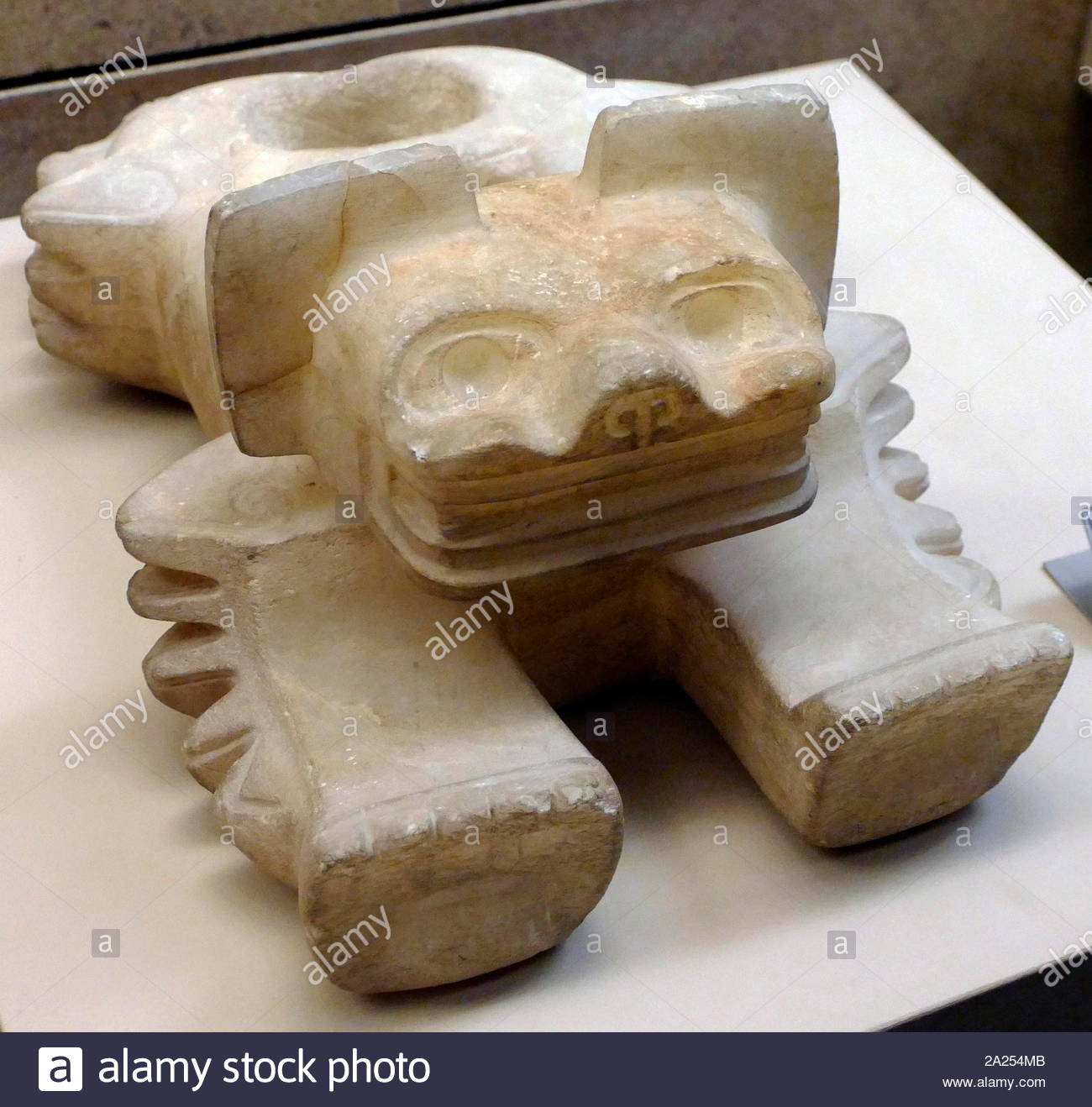 Calcite onyx Ocelot, used as an offering vessel; Teotihuacan, 150 BC-AD ...