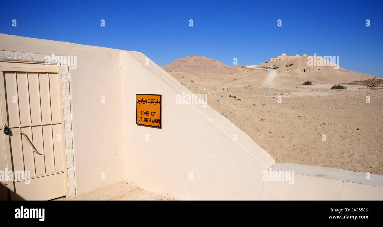 Replica tomb tutankhamen at howard carter museum near luxor hi-res ...