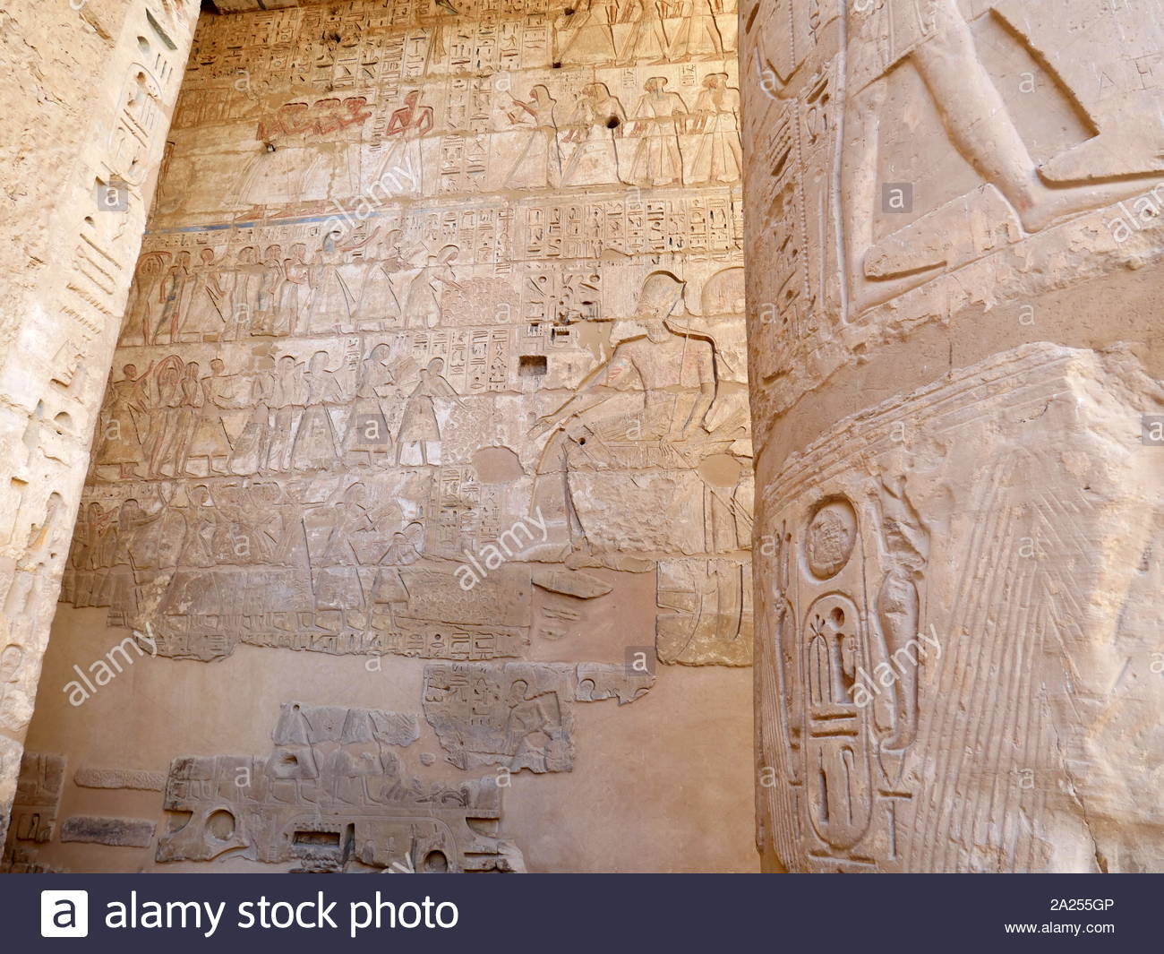 Mortuary Temple of Ramesses III at the Temple of Amun, (Djeser Set ...